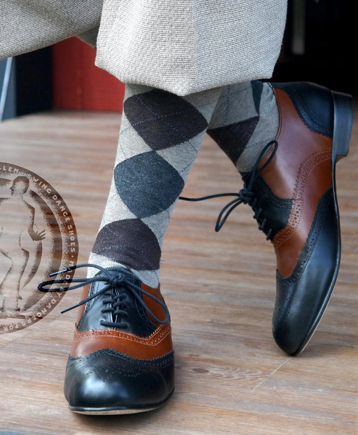 Wingtips – Aris Allen